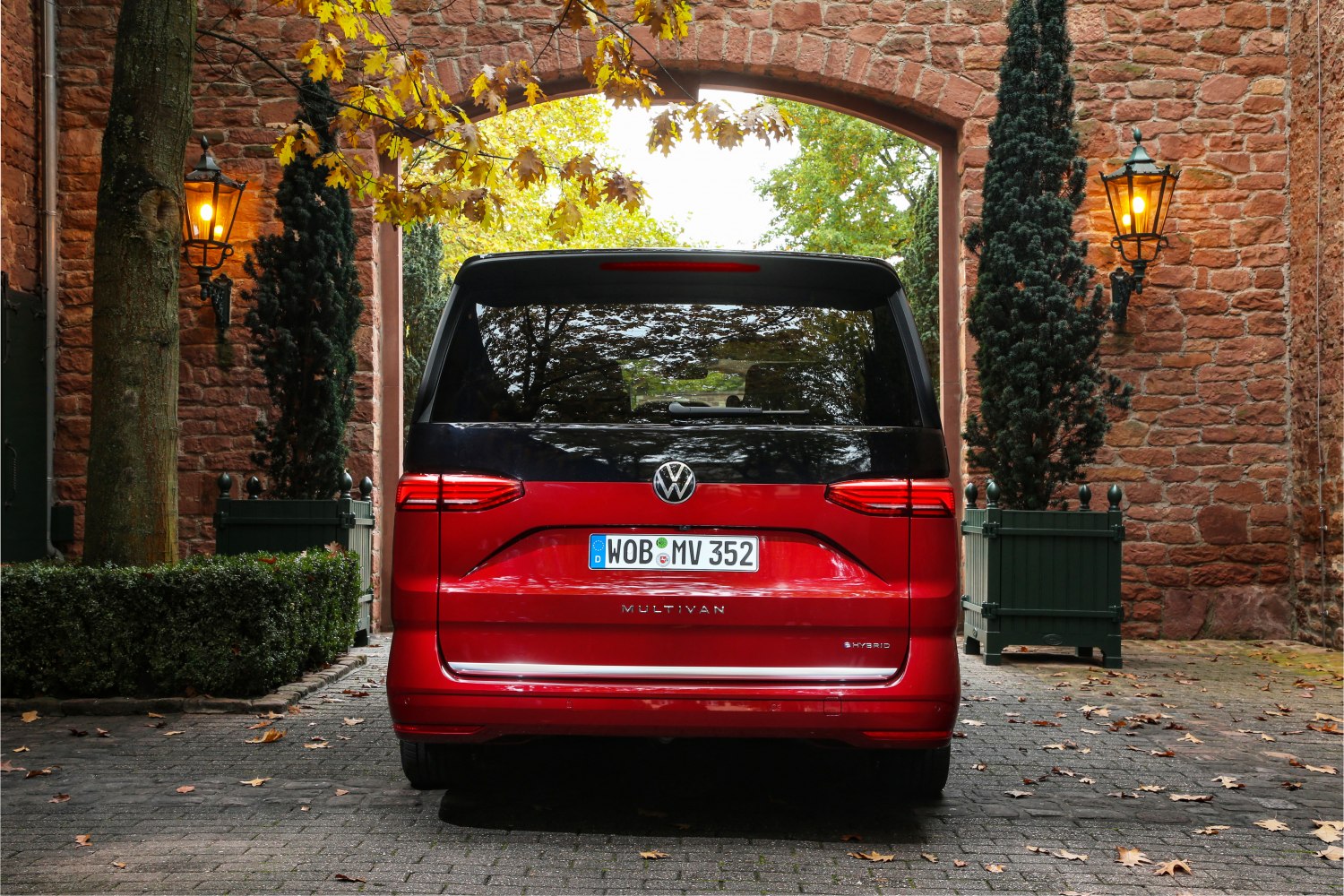 Volkswagen Multivan (T7) Long 2.0 TDI (150 Hp) DSG
